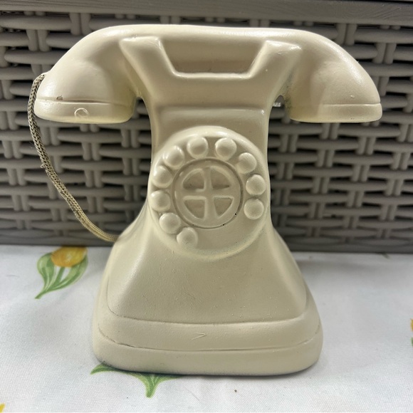 Accents | Vintage Cream Rotary Phone Decor | Poshmark